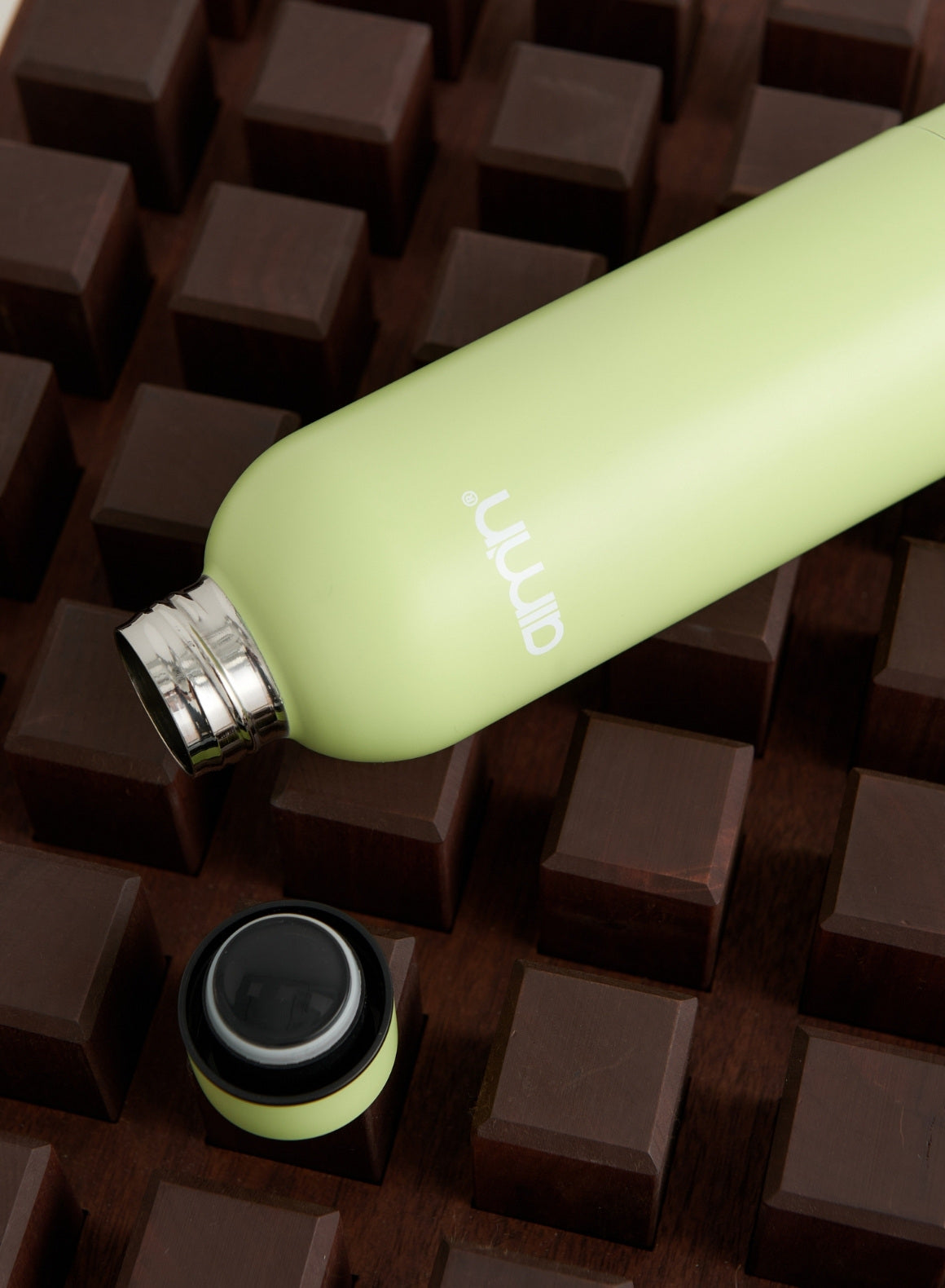 Matcha Core Water Bottle – AIM'N AU